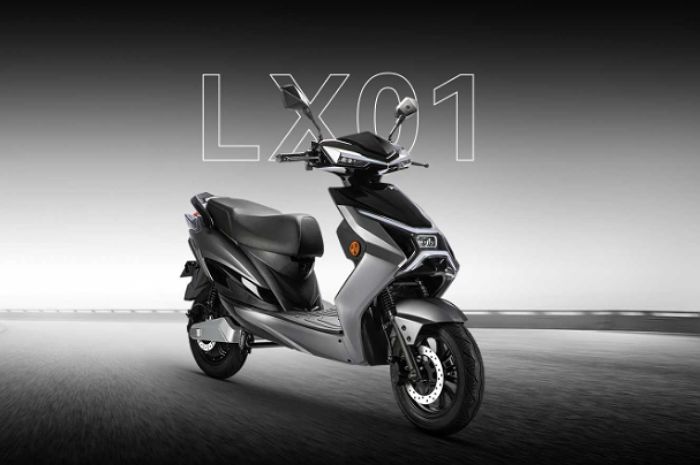 Sporty dan Kuat, Motor Listrik LX01 Hadir dengan Ditenagai Baterai Lithium Portabel Ganda yang ...