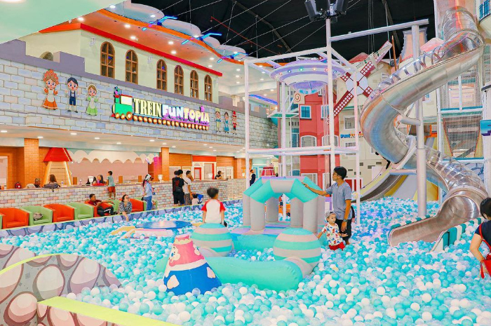 Serunya Bermain di Funtopia: Playground Terbesar di Semarang dengan ...